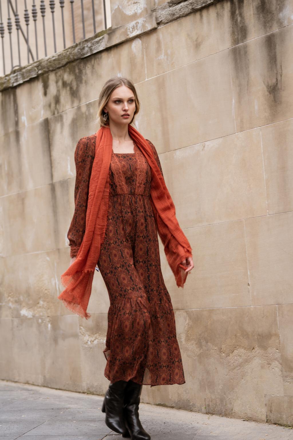 VESTIDO BARILOCHE / WOMAN DRESS – Tinta y Bariloche